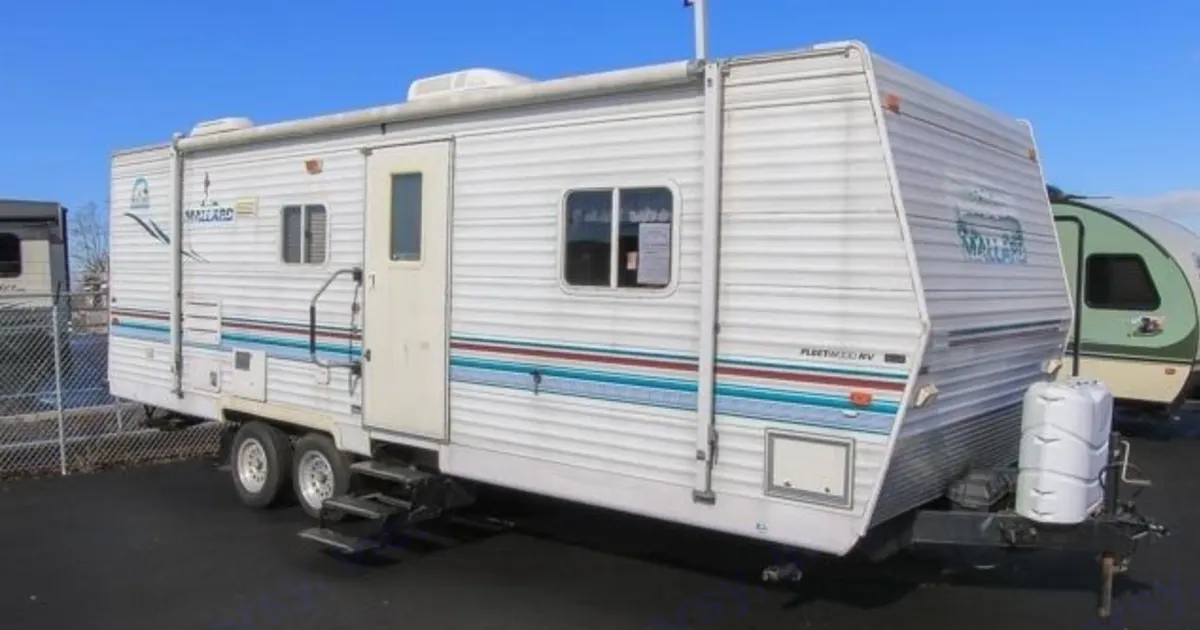 2002 Fleetwood Mallard Travel trailer Rental in Huntington Beach, CA ...