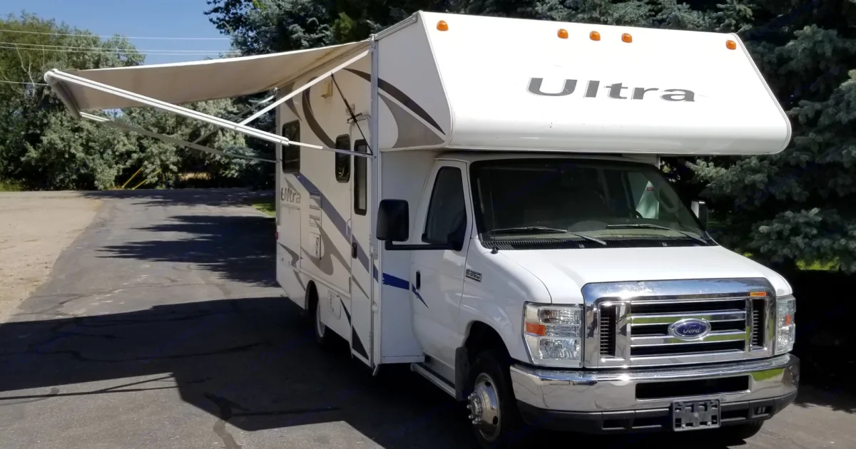 2008 Gulf Stream Conquest Ultra Class C Rental in Rigby, ID | Outdoorsy