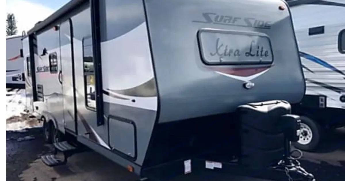 2017 Pacific Coachworks Elite Travel trailer Rental in Wasco, CA ...