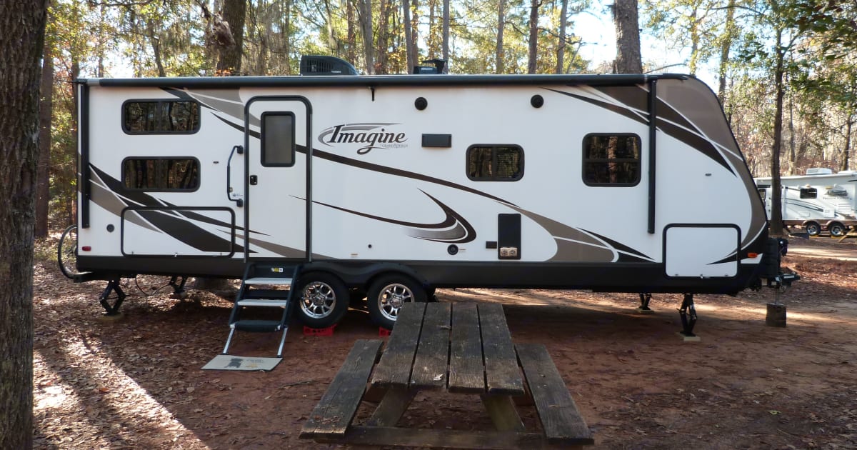 2017 Grand Design 2400BH Travel trailer Rental in Dalzell, SC | Outdoorsy