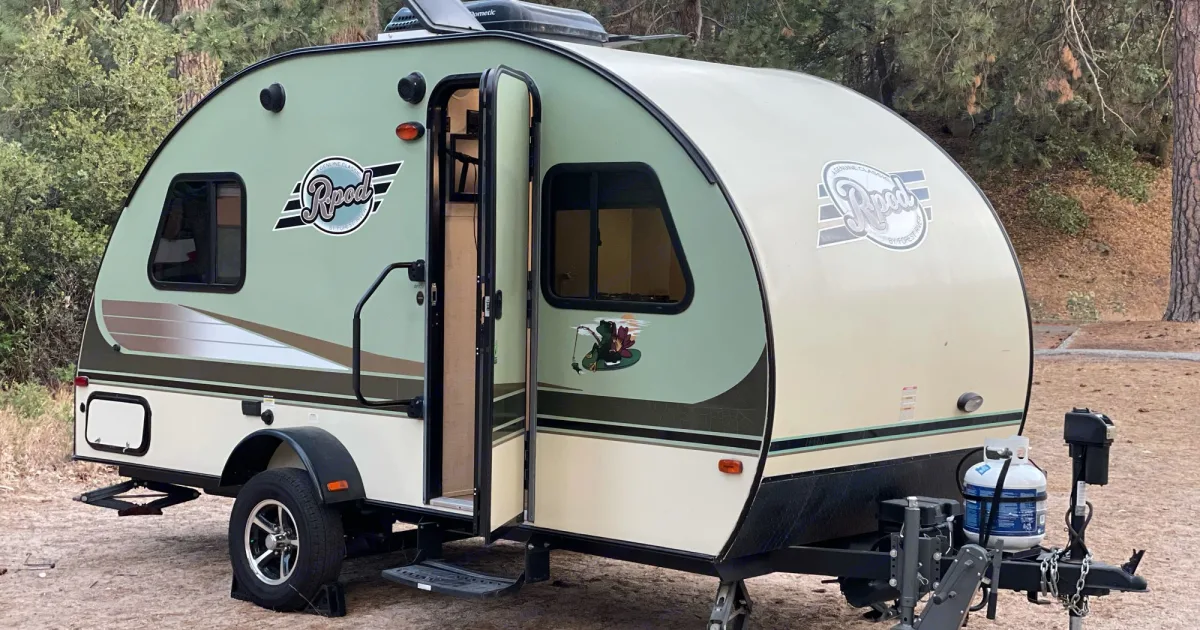 2015 Forest River R Pod Travel trailer in Riverside, CA | Outdoorsy