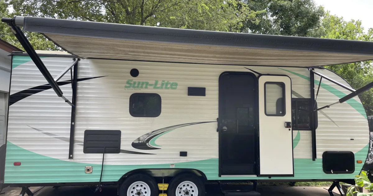 2018 Sun Lite Sun-Lite Travel trailer Rental in Killeen, TX | Outdoorsy