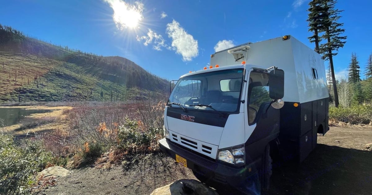 2013 Gmc Custom Camper van in Bend, OR | Outdoorsy