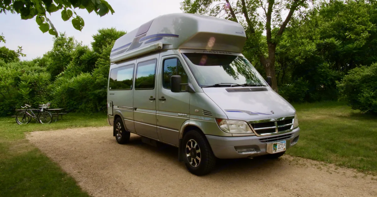 2006 Mercedes-Benz Sprinter Class B Rental in Minneapolis, MN | Outdoorsy