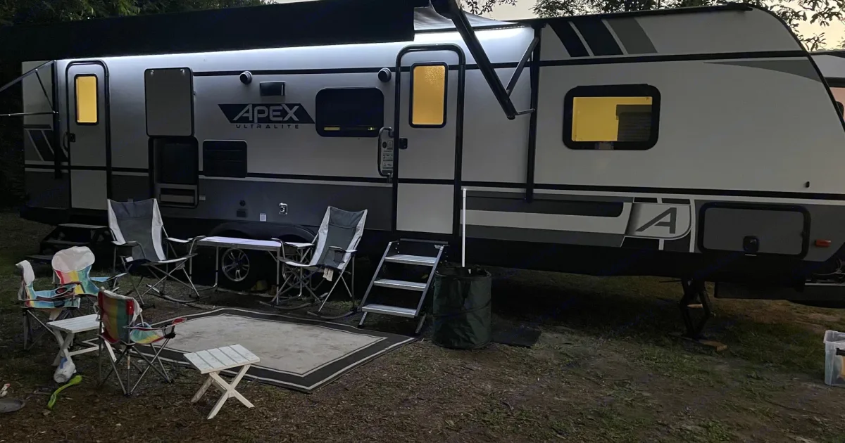 2021 Coachmen Apex Travel trailer Rental in Goose creek, SC | Outdoorsy
