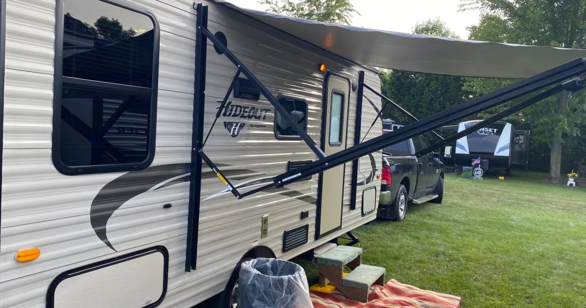 2018 Keystone RV Hideout LHS Mini Travel trailer Rental in Sobieski, WI ...