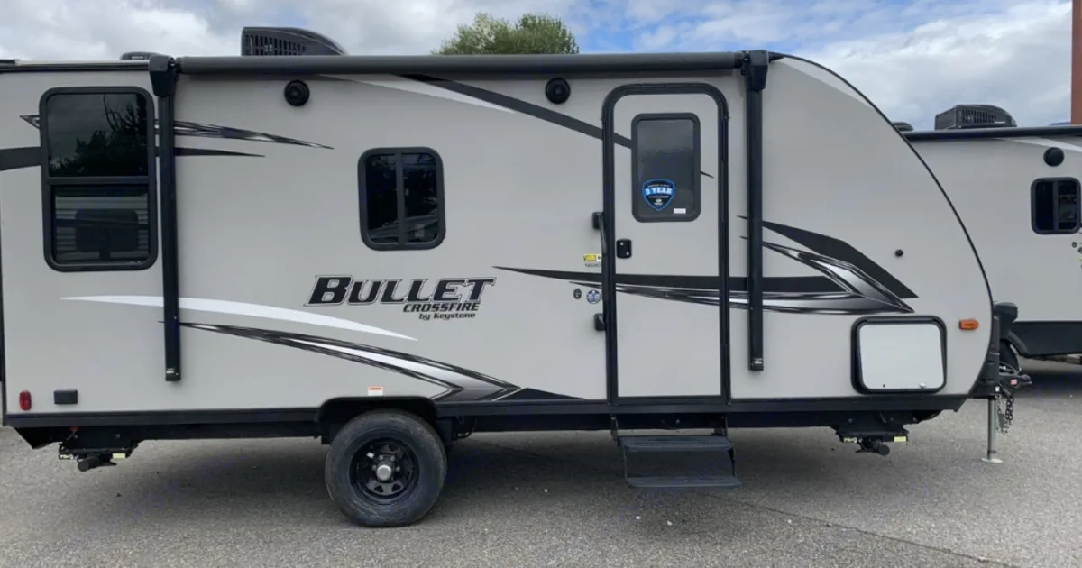 2020 Keystone RV Bullet Crossfire Travel trailer Rental in Okanagan ...