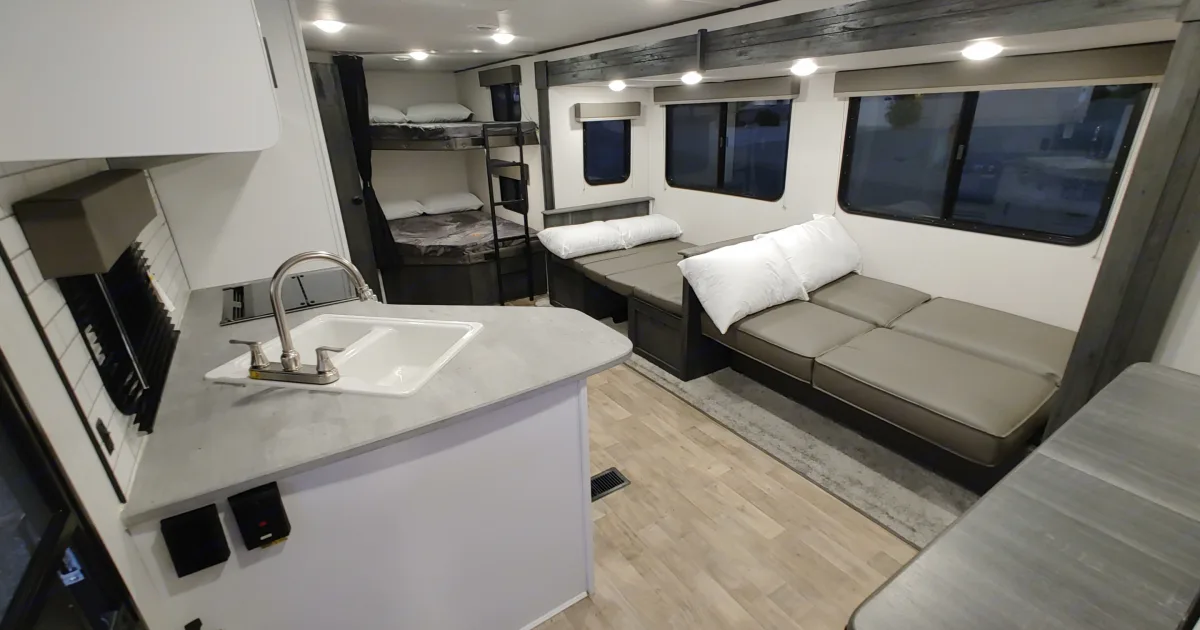 2022 Keystone RV Hideout Travel trailer Rental in Parker, AZ | Outdoorsy