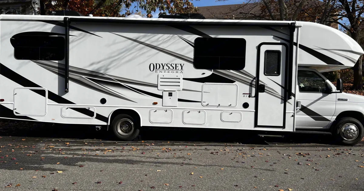 Photos | 2023 Entegra Coach Odyssey 31F Class C Rental in Woodbridge ...