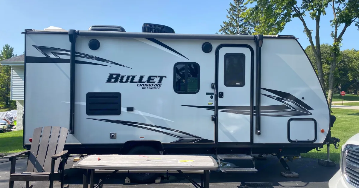 2021 Keystone RV Bullet Crossfire Travel trailer Rental in Hartford, WI ...