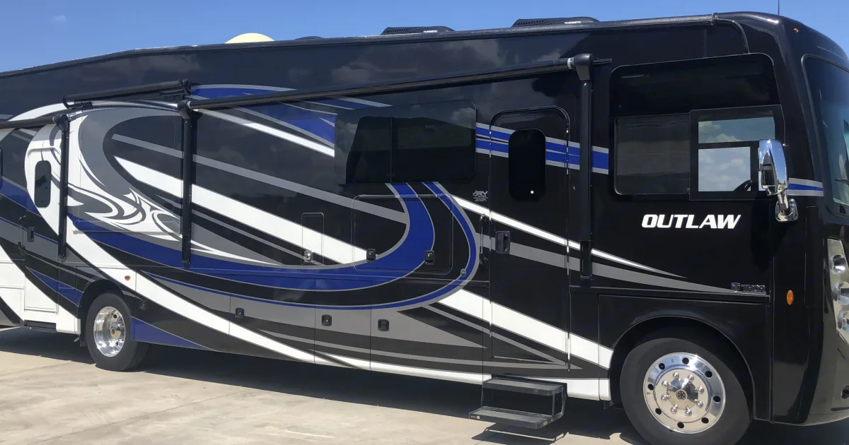 2020 Thor Outlaw Class A in Wylie, TX | Outdoorsy