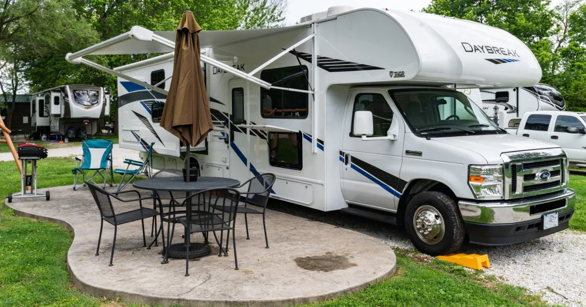 2021 Thor Daybreak Class C Rental in Springfield, MO | Outdoorsy