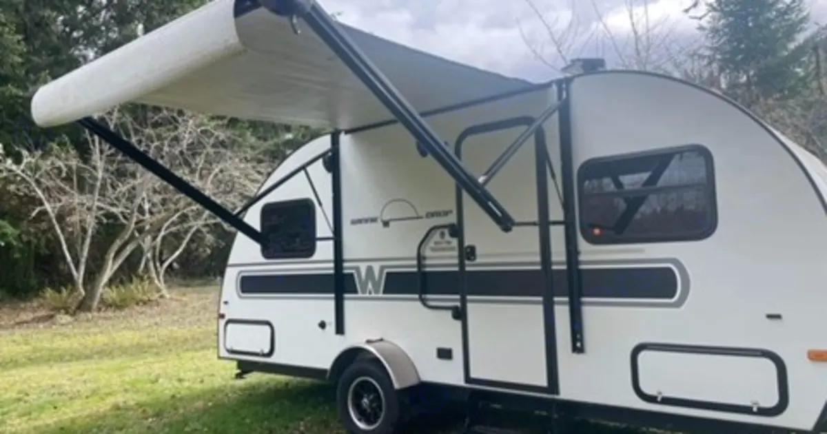 2017 Winnie Drop Winnie Drop Trailer Travel trailer Rental in ...