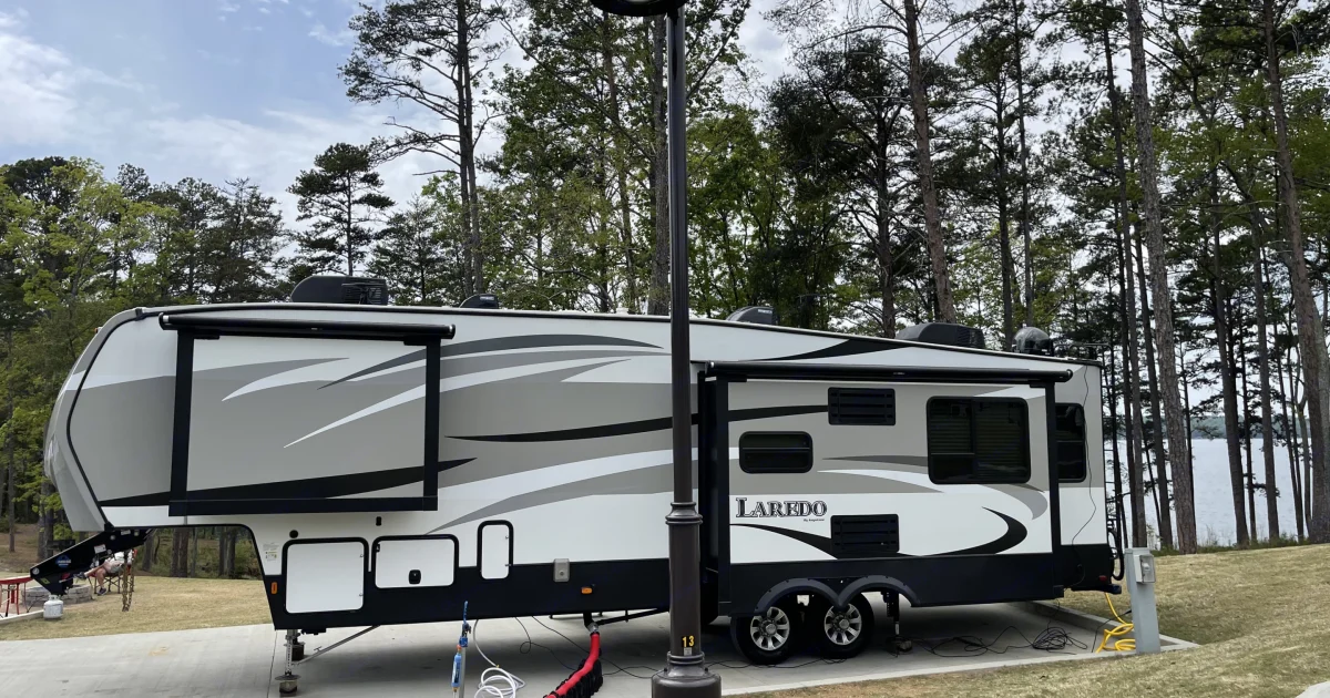 2016 Keystone RV Laredo Fifth-wheel Rental in Nashville, TN | Outdoorsy