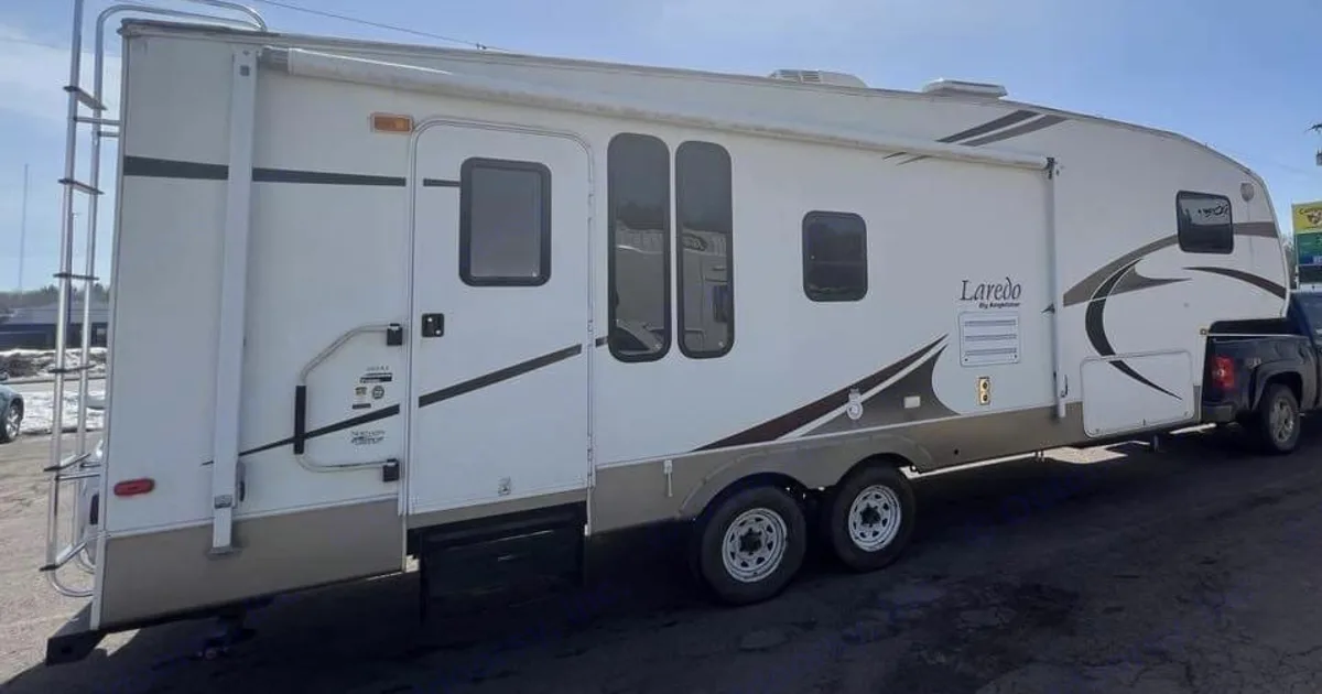 2008 Keystone RV Laredo Fifth-wheel Rental in Rockland, MI | Outdoorsy