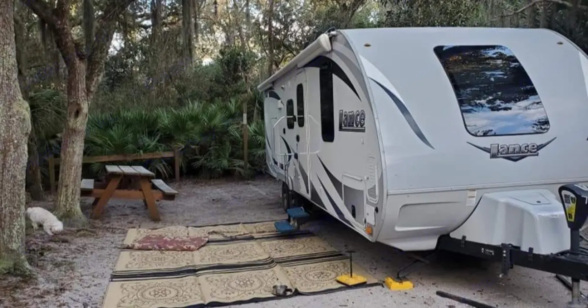 2018 Lance Manufacturing Lance Manufacturing Trailer Travel trailer ...