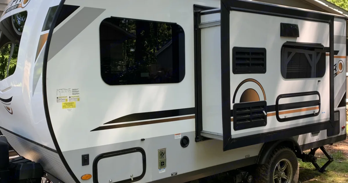 Photos | 2020 Forest River Rockwood Geo Pro Travel trailer Rental in ...