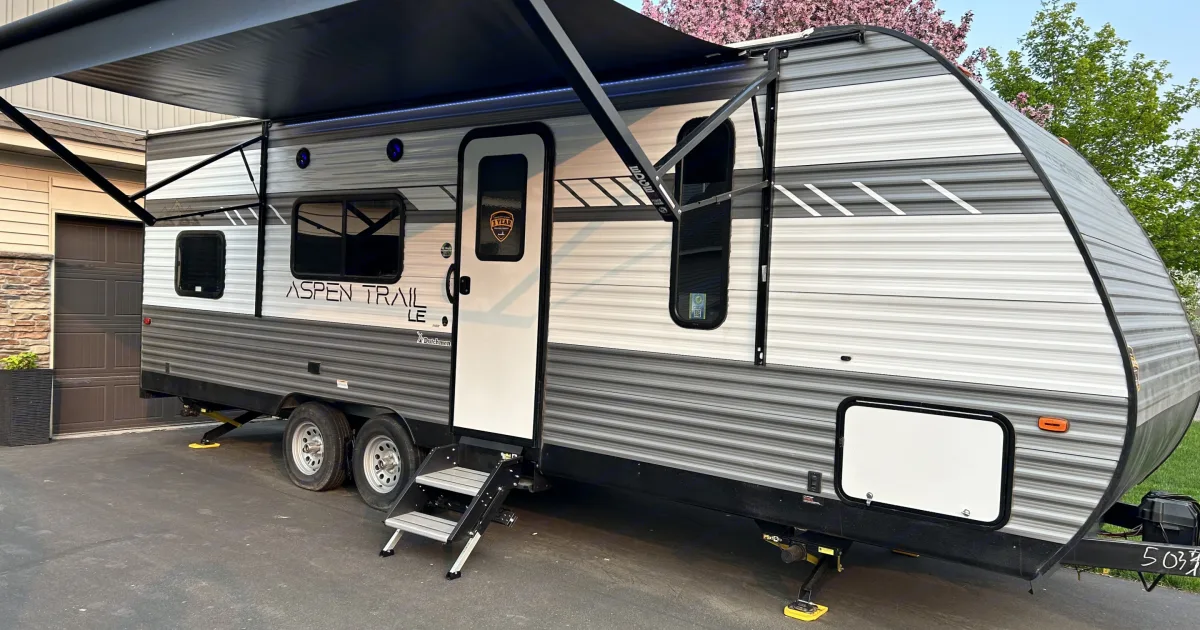 2022 Dutchmen Aspen Trail LE Travel trailer Rental in ROGERS, MN ...
