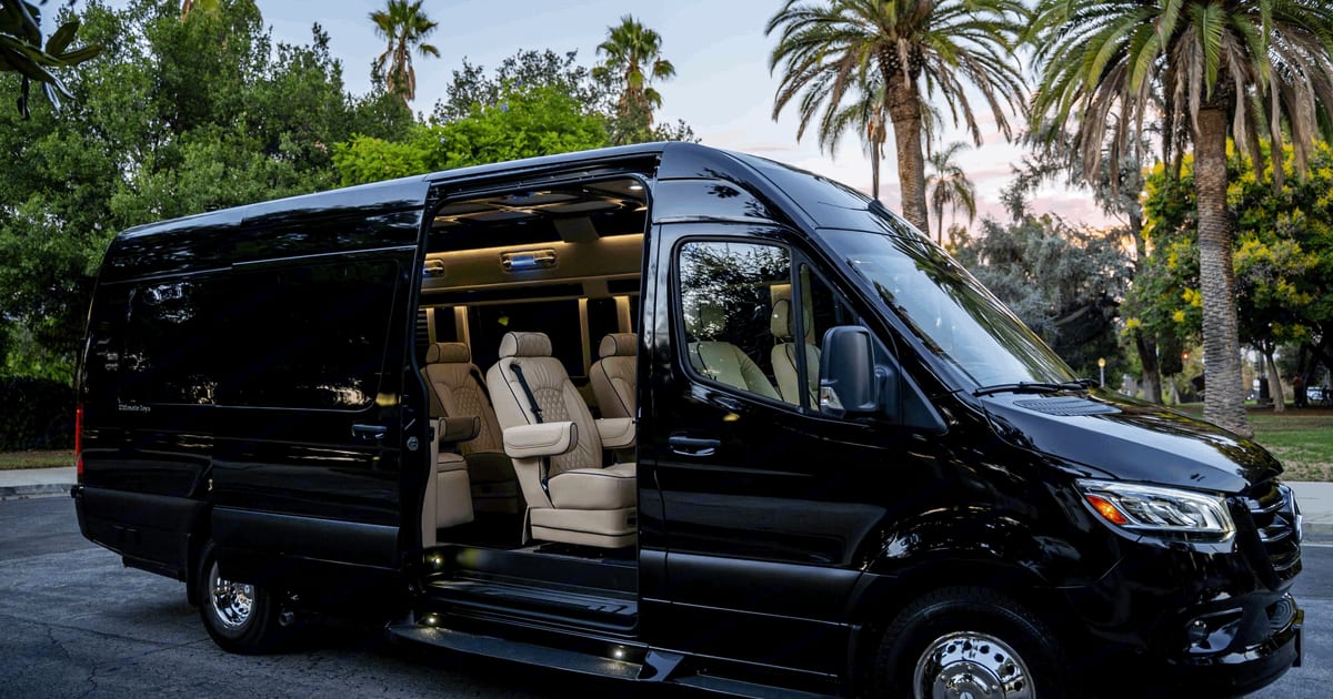 2023 Ultimate Toys Ultimate Coach Class B Rental in Pasadena, CA ...