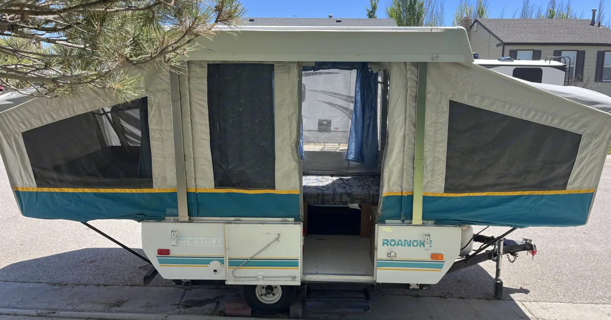 1994 Coleman Destiny Roanoke Folding trailer Rental in Rawlins, WY ...