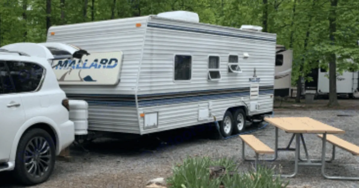 2000 Fleetwood Mallard Travel trailer in Gaithersburg, MD | Outdoorsy