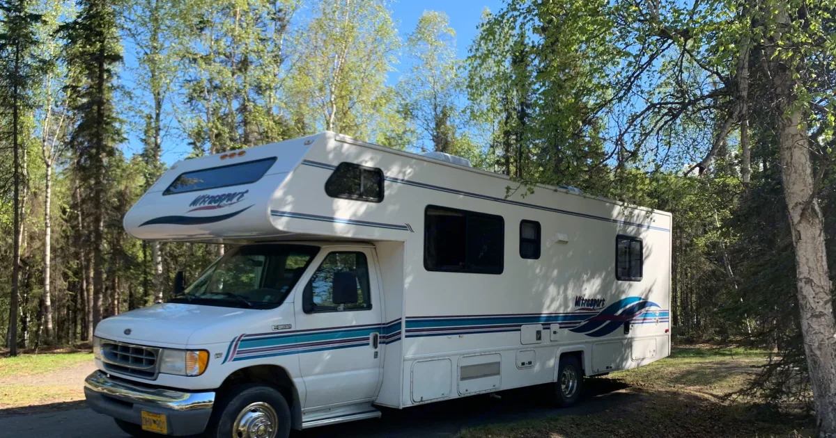 1997 Damon Ultrasport Class C Rental in Eagle River, AK | Outdoorsy