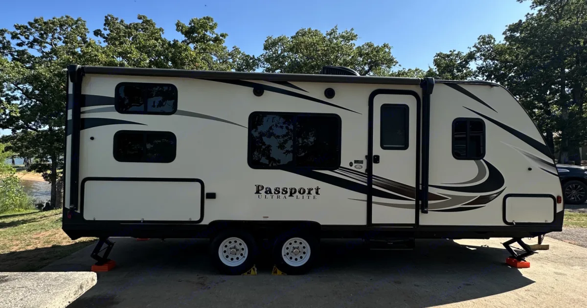 2019 Keystone RV Passport Ultra Lite Travel trailer Rental in Oklahoma ...