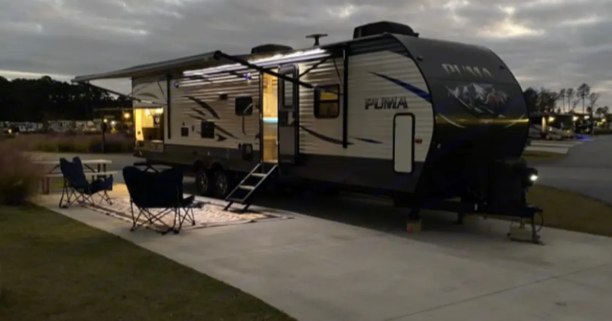 Photos | 2020 Palomino Puma 31DBTS Travel trailer Rental in Richmond ...