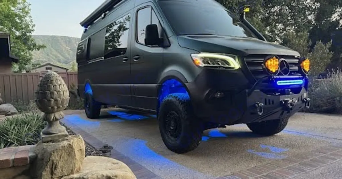 2020 Mercedes-Benz Sprinter Camper van Rental in Bend, OR | Outdoorsy