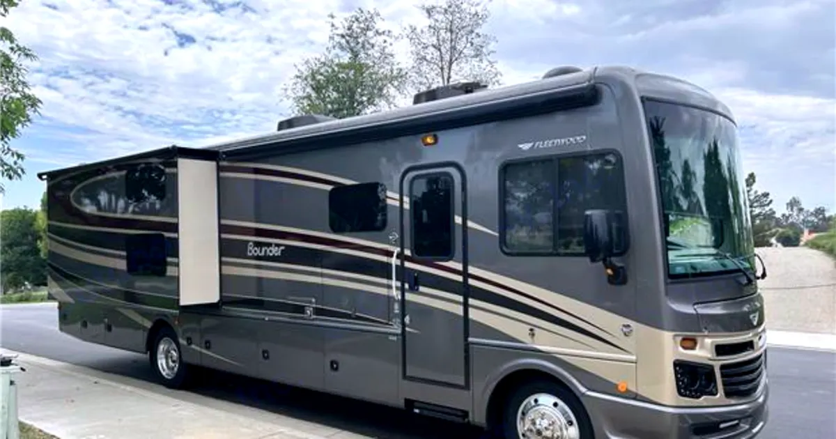 2016 Fleetwood Bounder Class A Rental in Stanton, CA | Outdoorsy