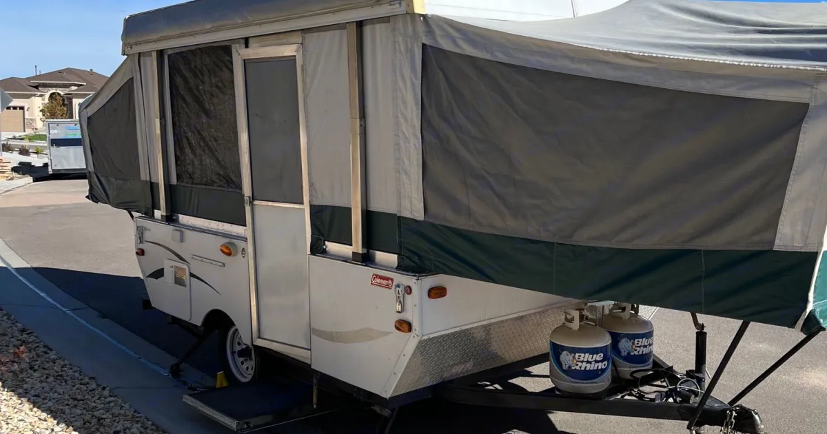 2009 Coleman Destiny Yuma Folding trailer Rental in Colorado Springs ...
