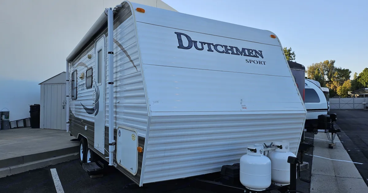 2011 Dutchmen Sport SS Travel trailer Rental in Brea, CA | Outdoorsy