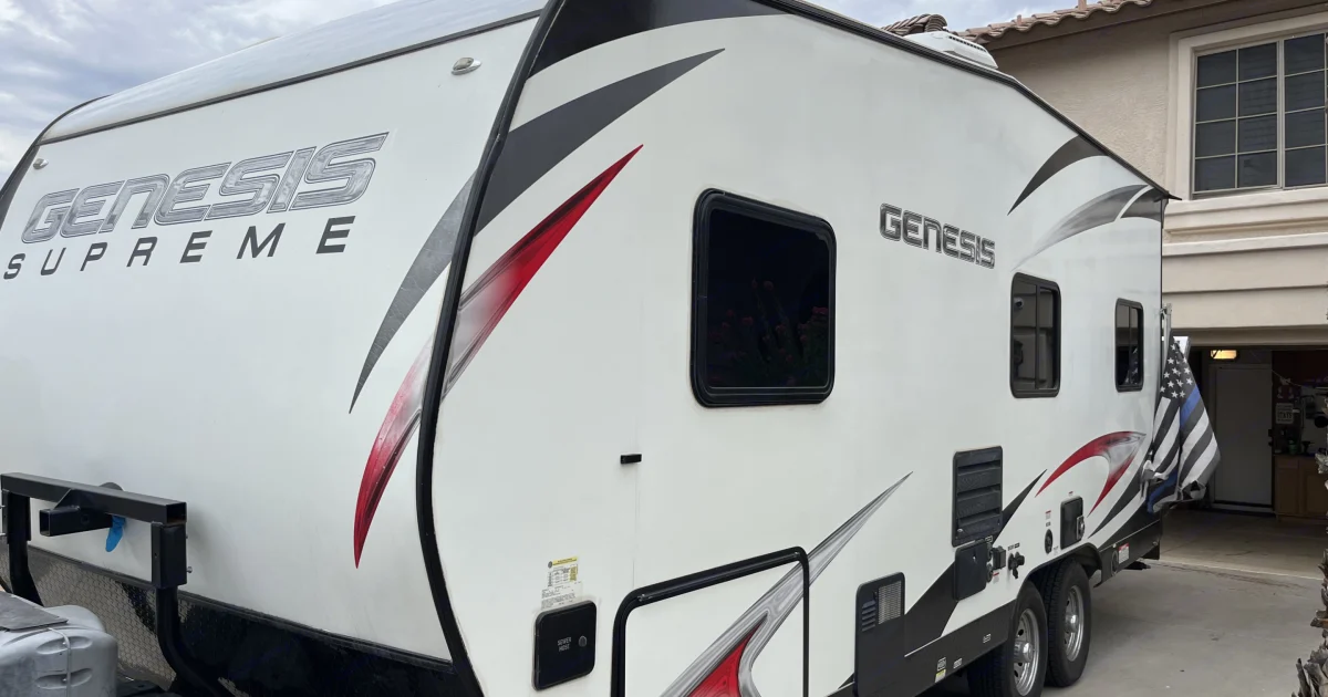 2016 Genesis Supreme Rv Genesis Supreme Toy hauler Rental in Peoria, AZ ...