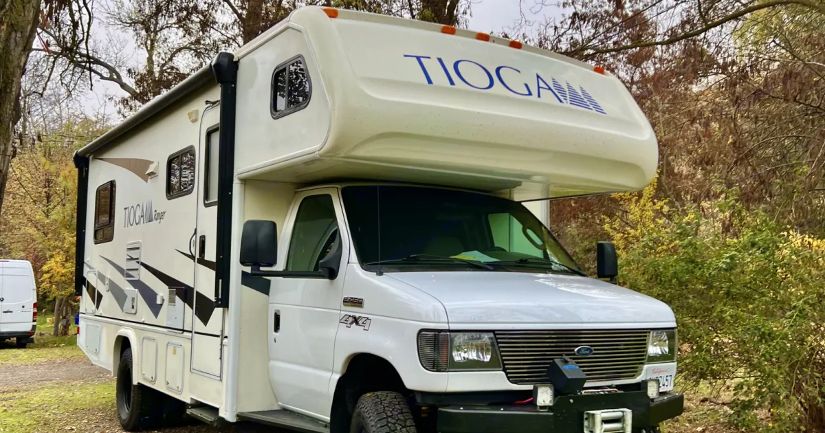 2007 Tioga Tioga Motorhome Class C Rental in Portland, OR | Outdoorsy