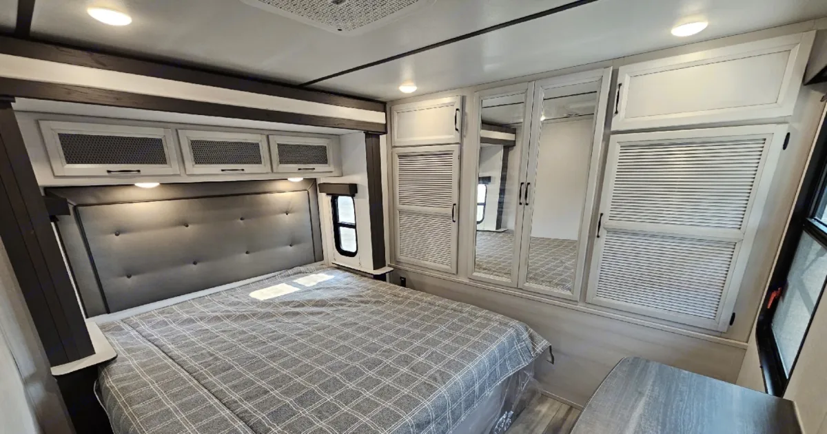 2023 Keystone Sprinter Wide Body Travel trailer Rental in Rosenberg, TX ...