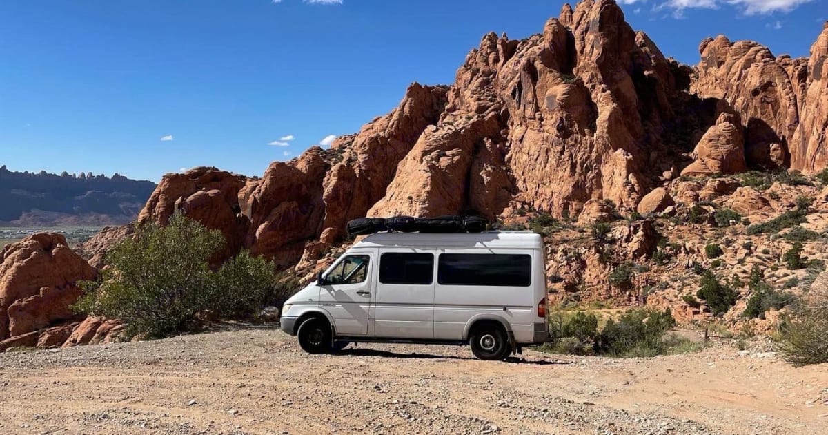 2003 Dodge Sprinter Wagon 2500 Camper van Rental in Los Angeles, CA ...