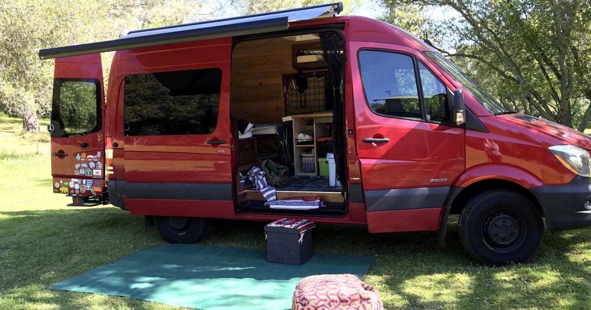 2015 Mercedes Sprinter Camper van Rental in Keene, NH | Outdoorsy