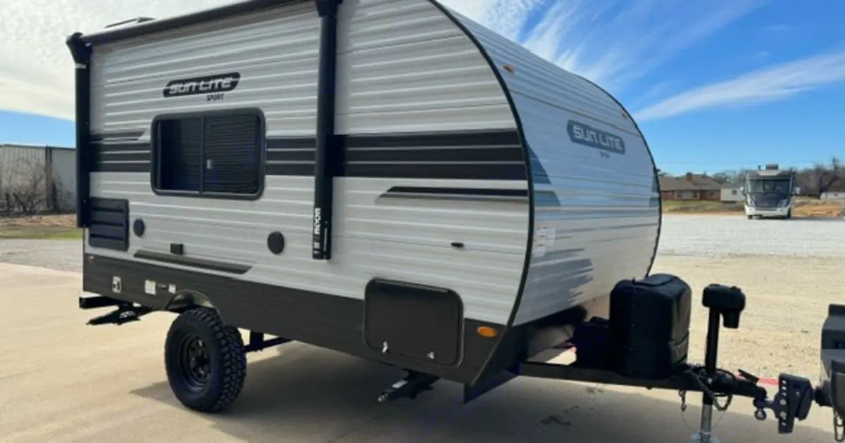 2023 Sunray Sunlite 16BH Travel trailer Rental in Aubrey, TX | Outdoorsy