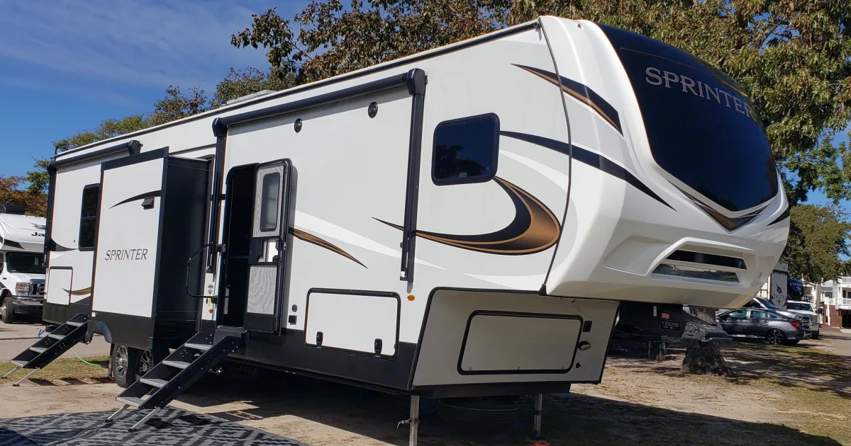 2022 Keystone Sprinter Fifth-wheel Rental in Myrtle Beach, SC | Outdoorsy