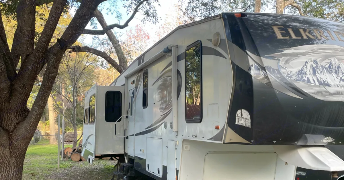 2013 Heartland RVs Elkridge Fifth-wheel Rental in Spring, TX | Outdoorsy