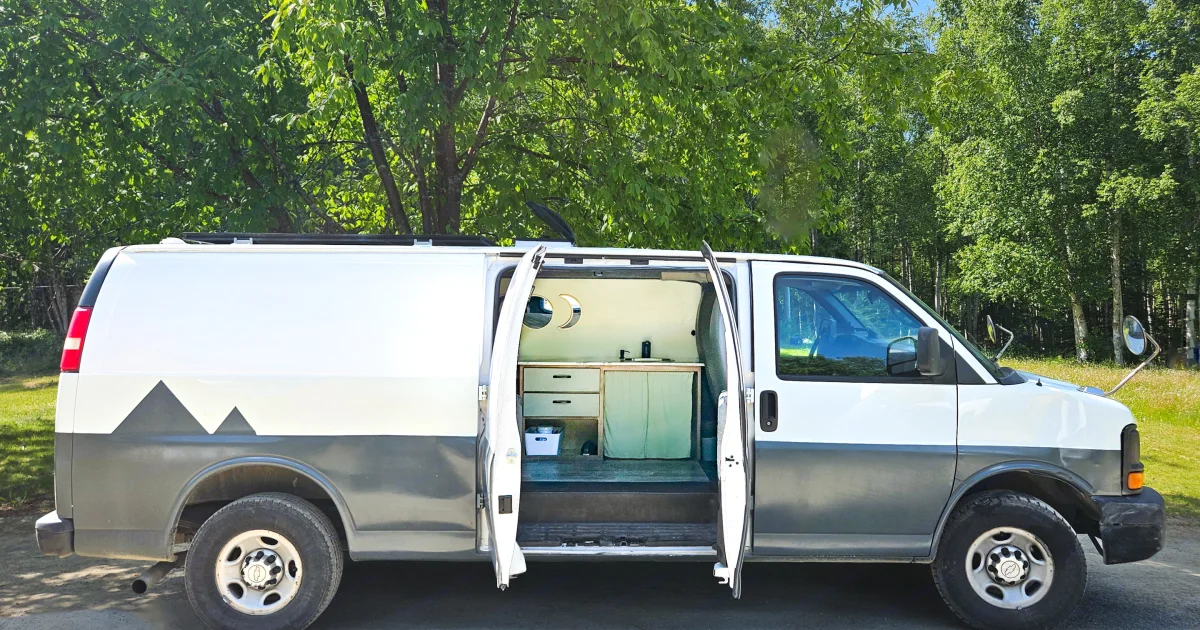 2015 Chevrolet Express 2500 camper Camper van in WASILLA, AK | Outdoorsy