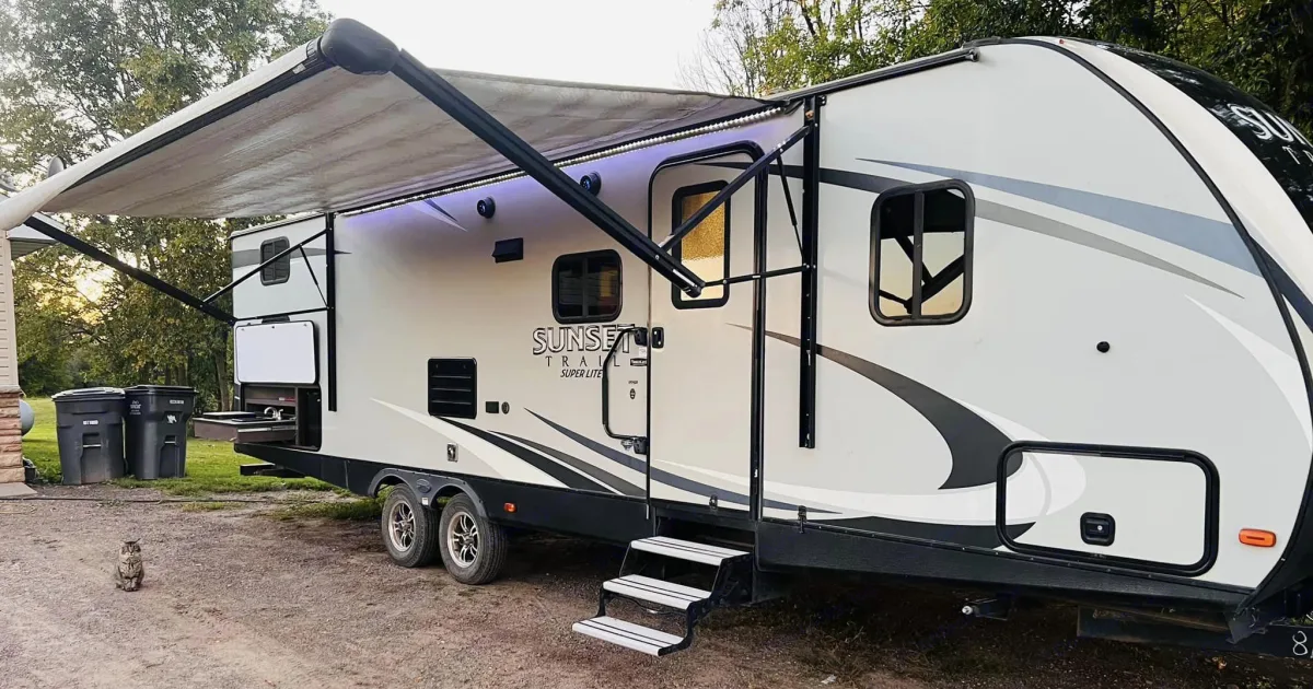 2018 Crossroads RV Sunset Trail Super Lite Travel trailer Rental in ...