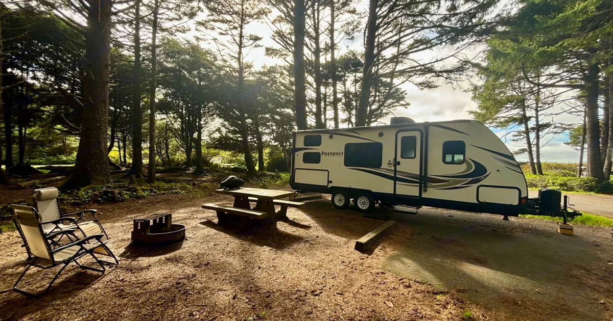 2019 Keystone RV Passport Ultra Lite Travel trailer Rental in Coos Bay ...