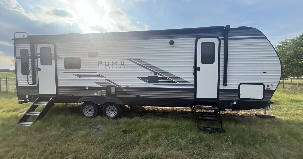 2023 Palomino Puma Fifth-wheel Rental in Seagoville, TX | Outdoorsy