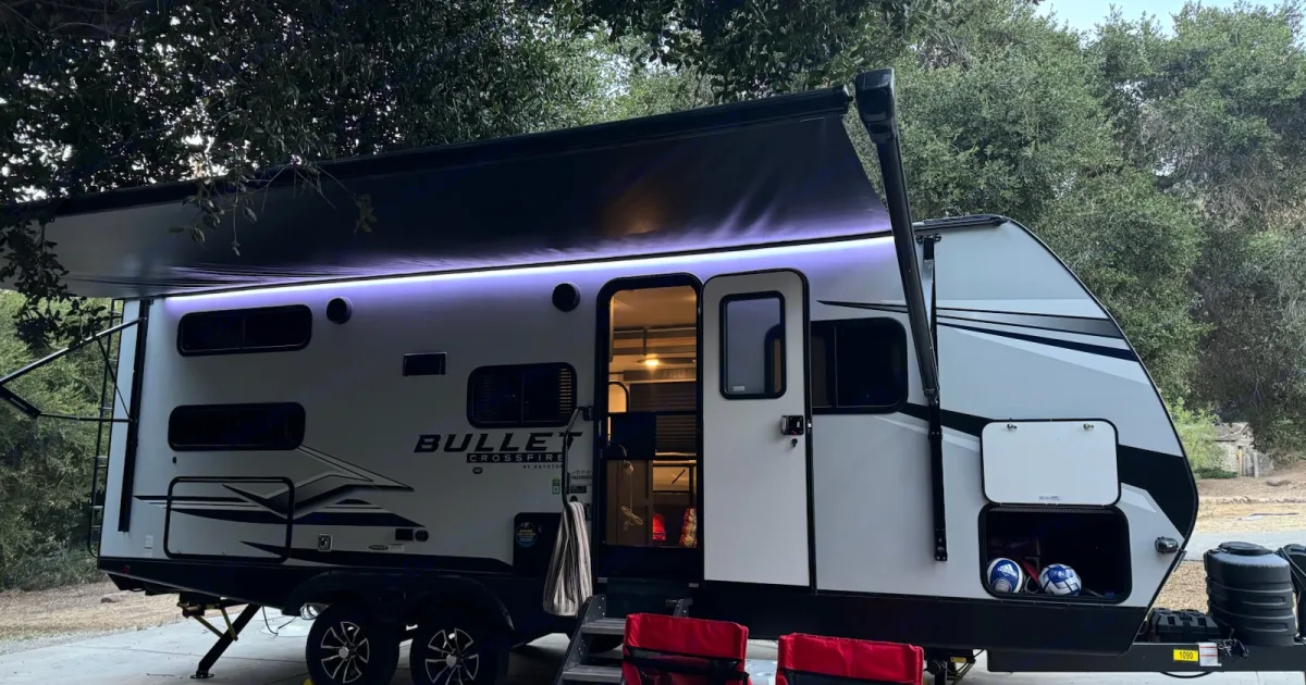 2024 Keystone RV Bullet Crossfire Travel trailer Rental in Los Angeles ...