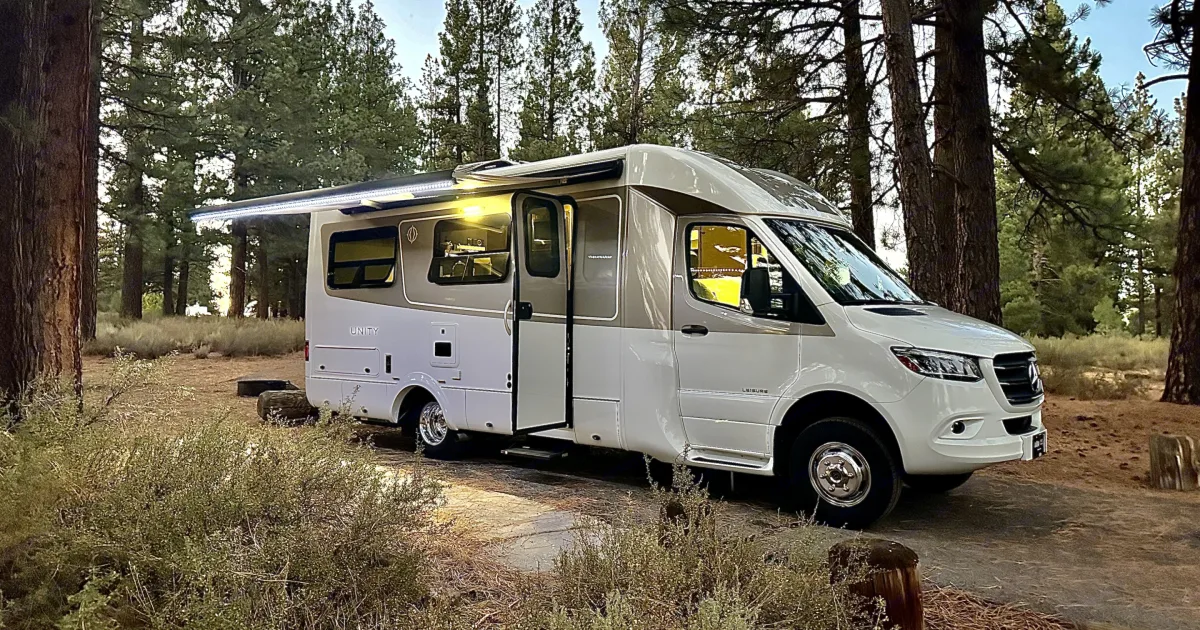 Photos | 2022 Leisure Travel Vans Unity Class C Rental in Scottsdale ...