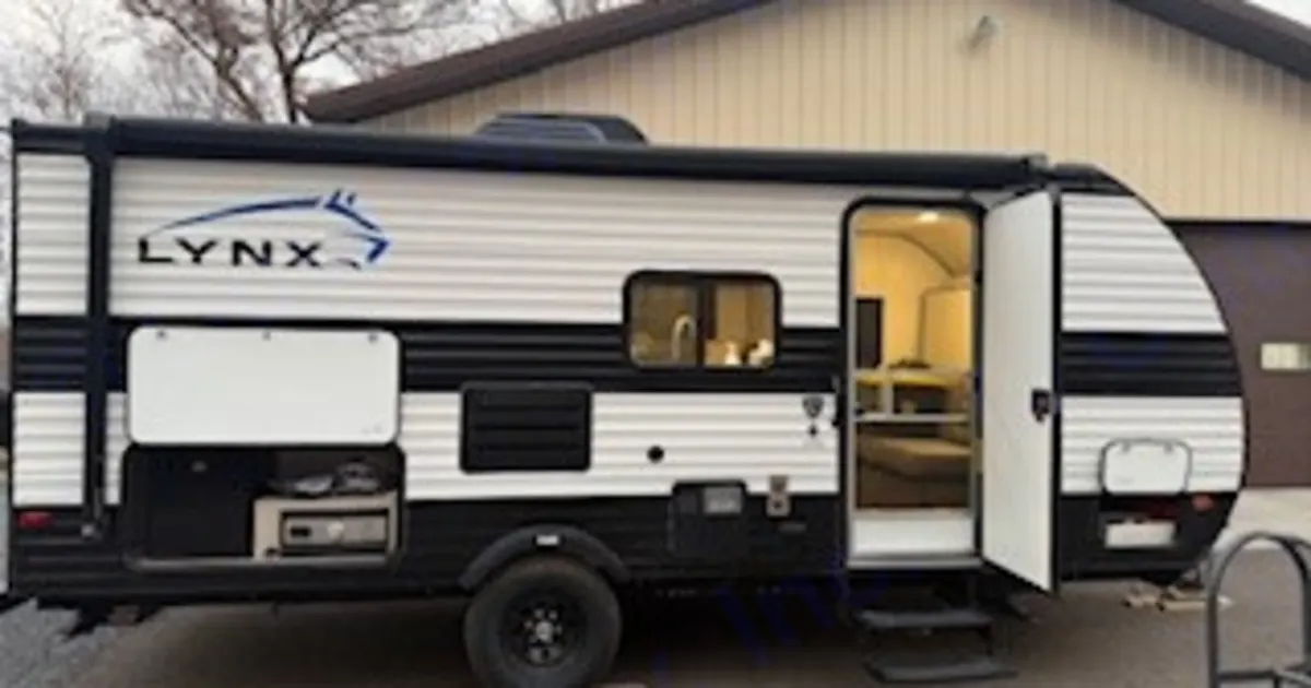 2022 Heartland RVs Prowler Lynx Travel trailer Rental in Eau Claire, WI ...