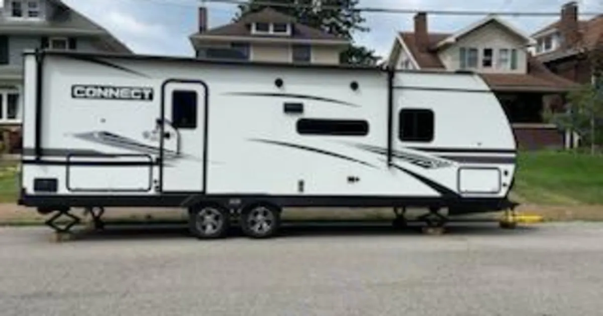 2021 Connect Connect Trailer Travel trailer Rental in Beaver, PA ...