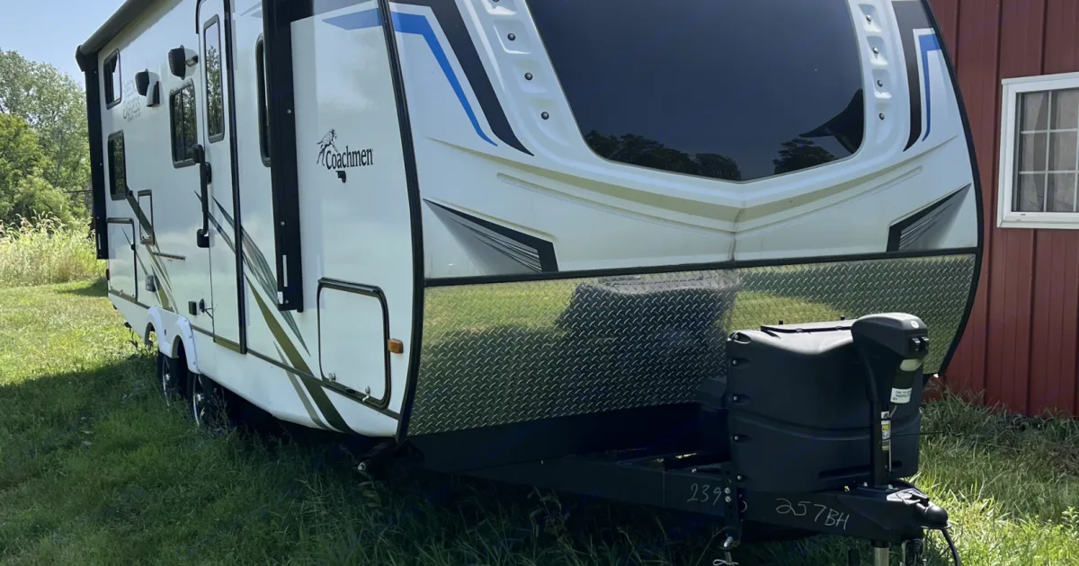 2022 Coachmen 257BHS Travel trailer Rental in Overland Park, KS | Outdoorsy