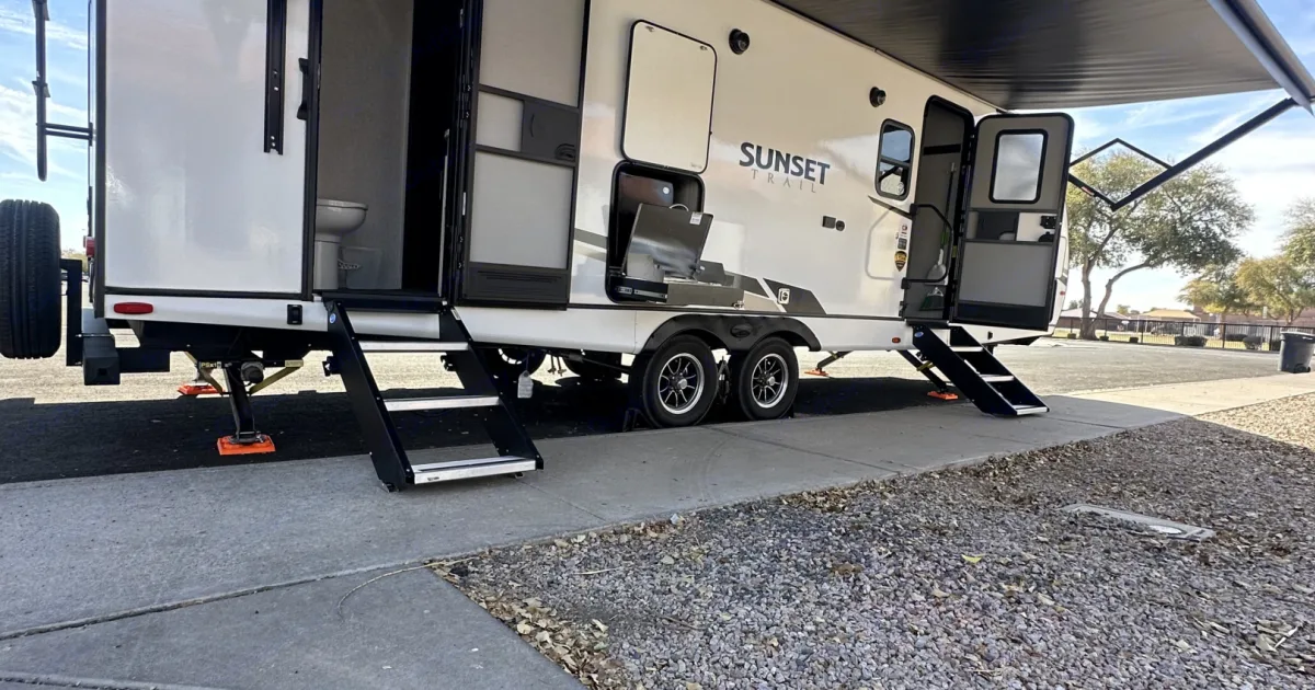2024 Keystone RV Sunset Trail Travel trailer Rental in Chandler, AZ ...